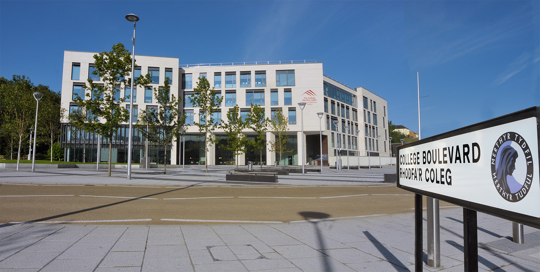 Campus & Facilities | The College Merthyr